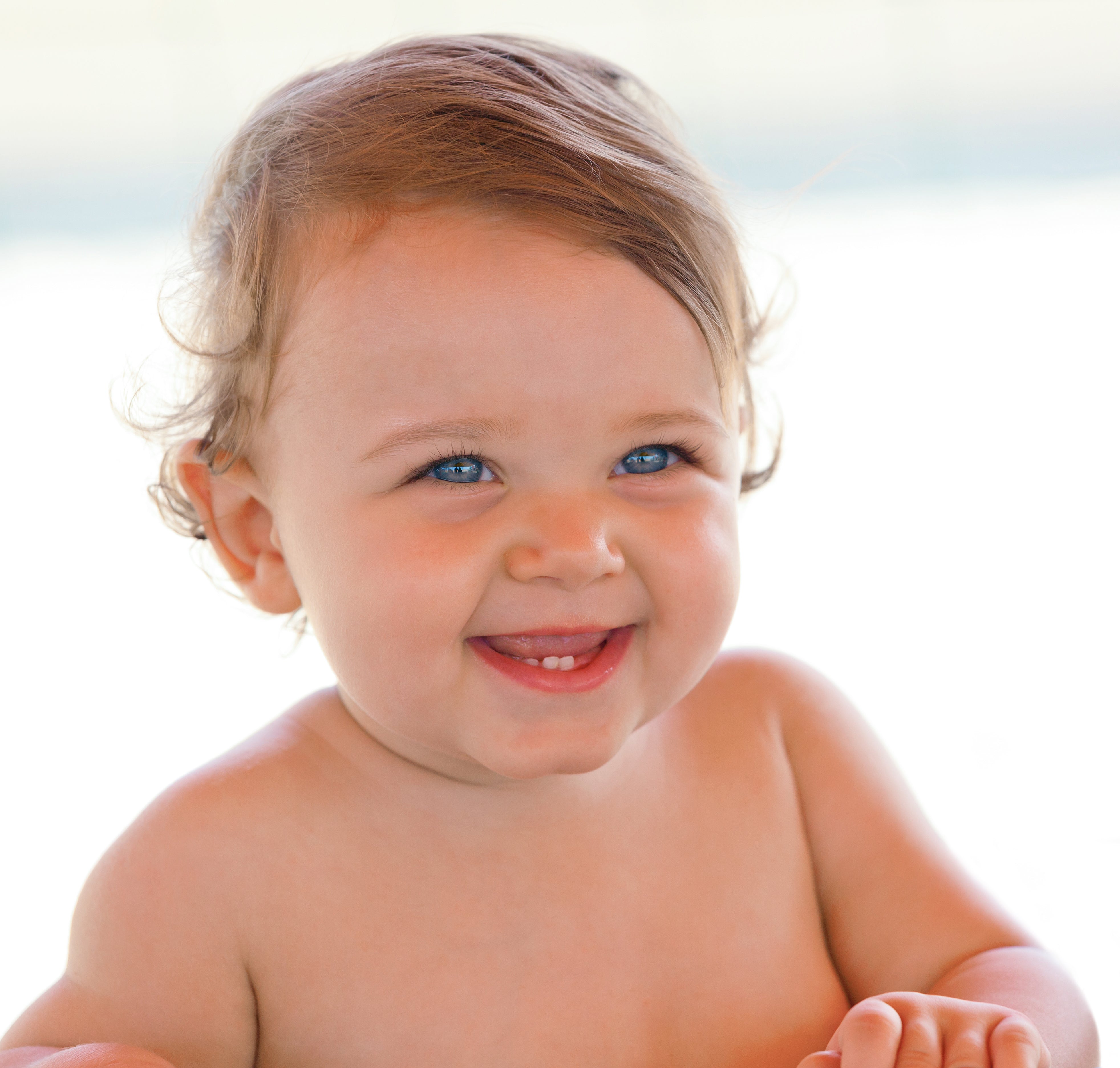 Wann bekommen Baby Zähne? Was ist zu beachten? – Elsara